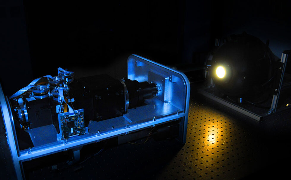 Electro-Optical Testing – SI Sensors